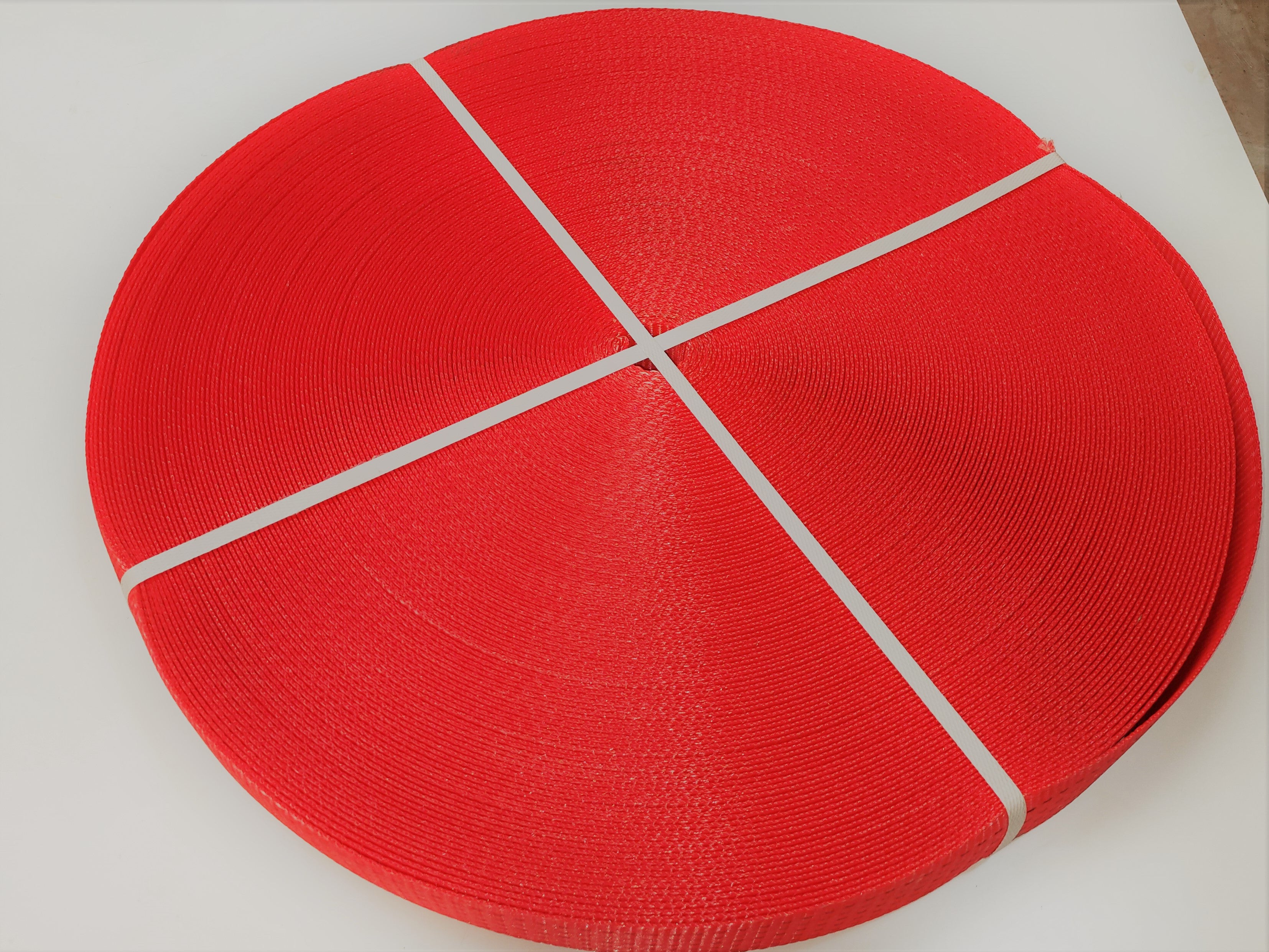 5t (5000kg) 50mm Polyester Lashing Webbing Roll Red ...