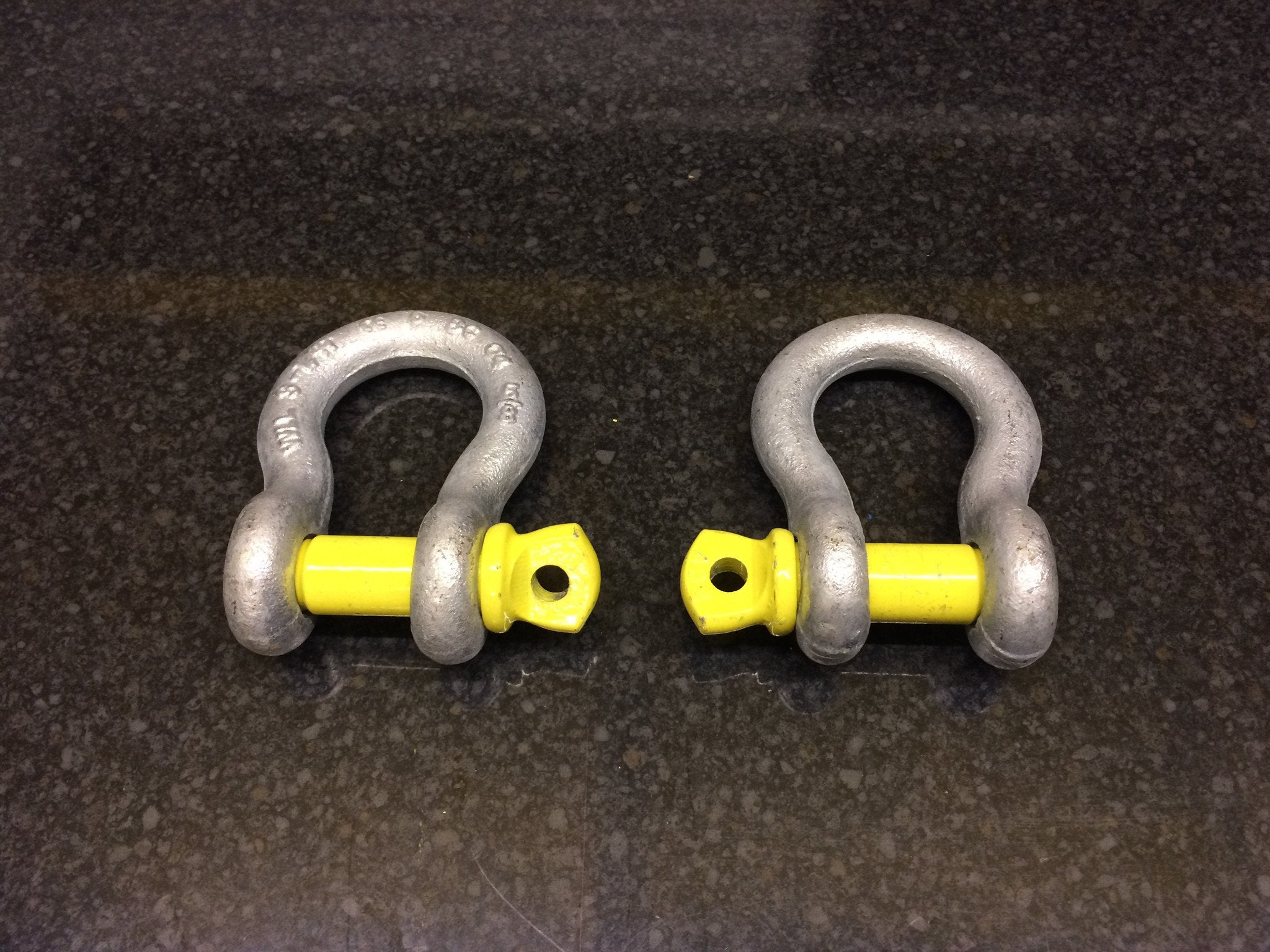 2 x 3.25t Galvanised Tested Alloy Lifting Bow Shackles ...